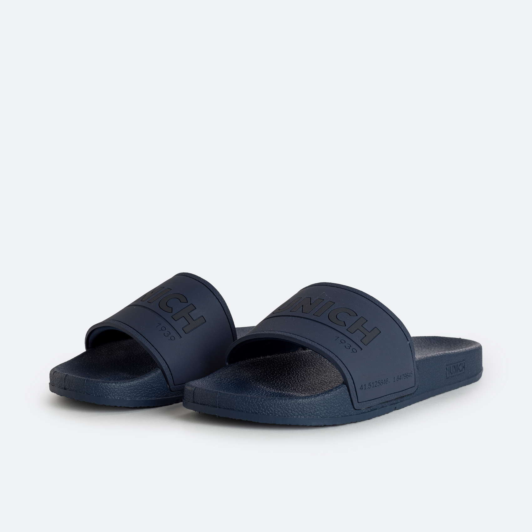 MUNICH FLAT SLIDER 275