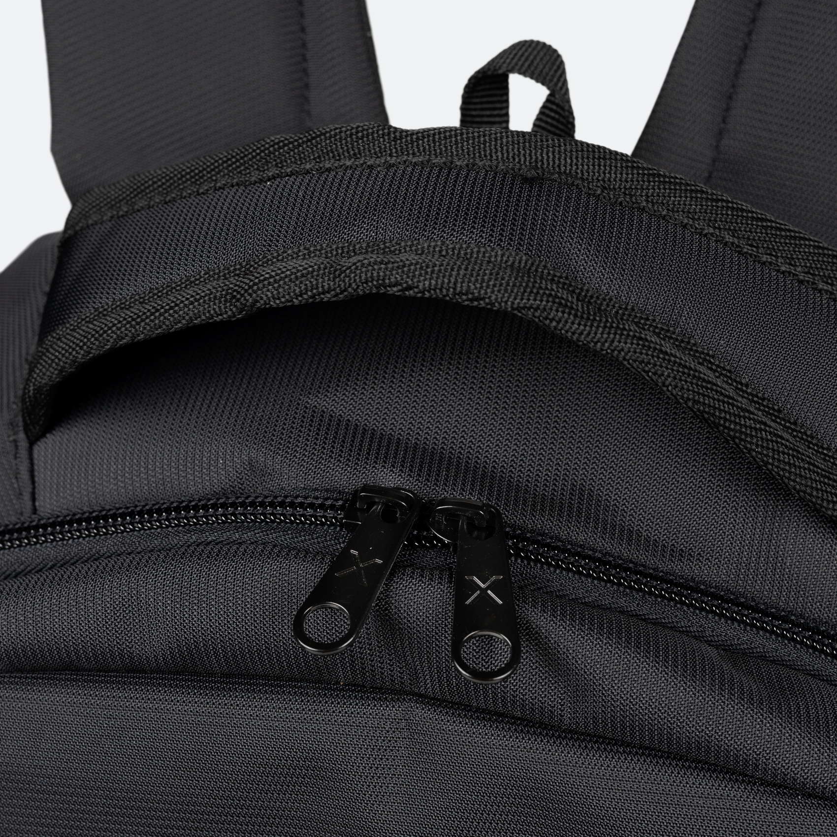 BACKPACK RAVEN