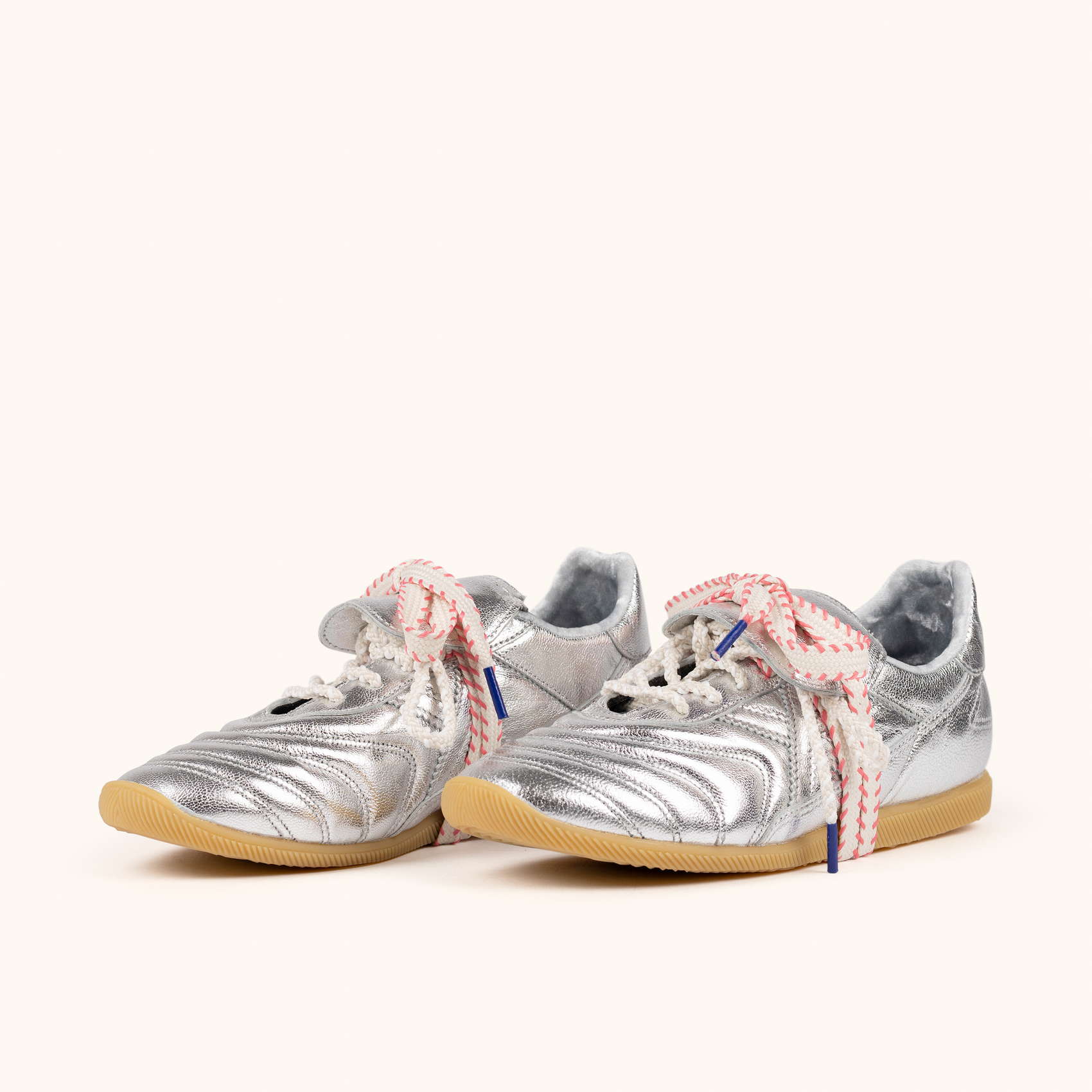 Retro-Future Football Style Sneakers in Silver Color | MUNICH MUNDIAL ...