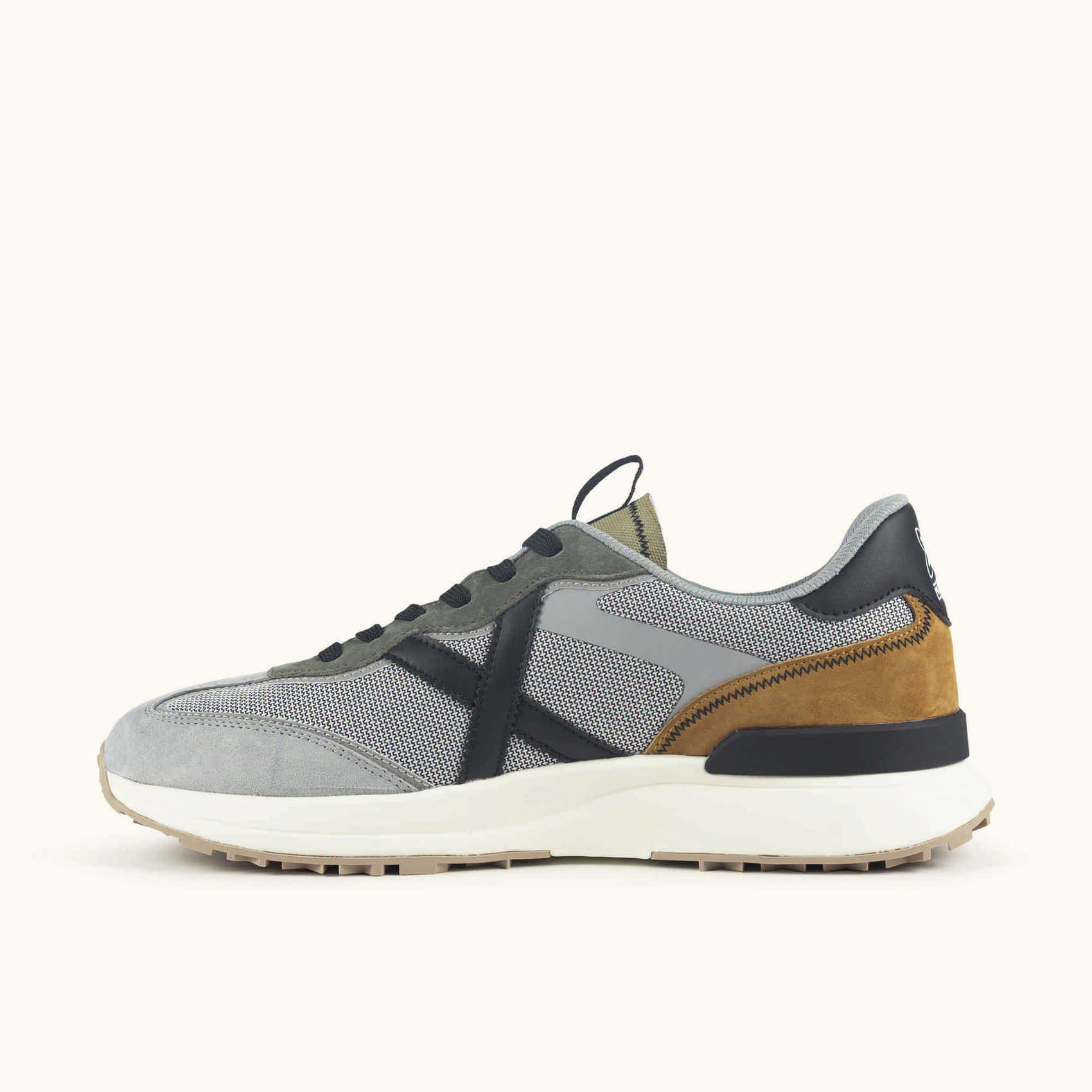 Urban Design Sneakers in Grey and Khaki | MUNICH DYNAMIX 20
