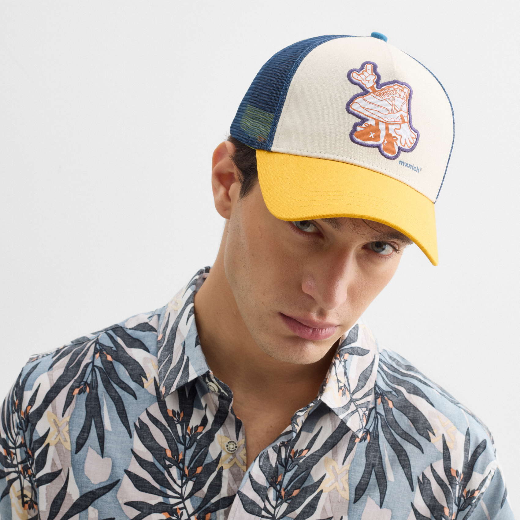 TRUCKER CAP CARTOON STREETWEAR TRICOLOR